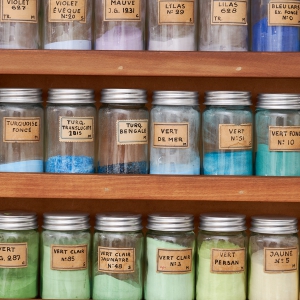 The art of enamelling - visiting Ulysse Nardin - Loupiosity.com