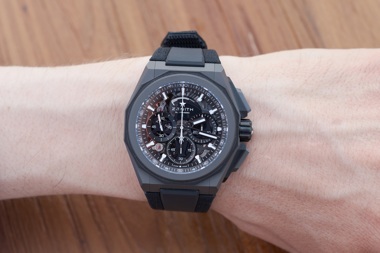 Zenith Defy Extreme at Watches and Wonders 2021 - Loupiosity.com